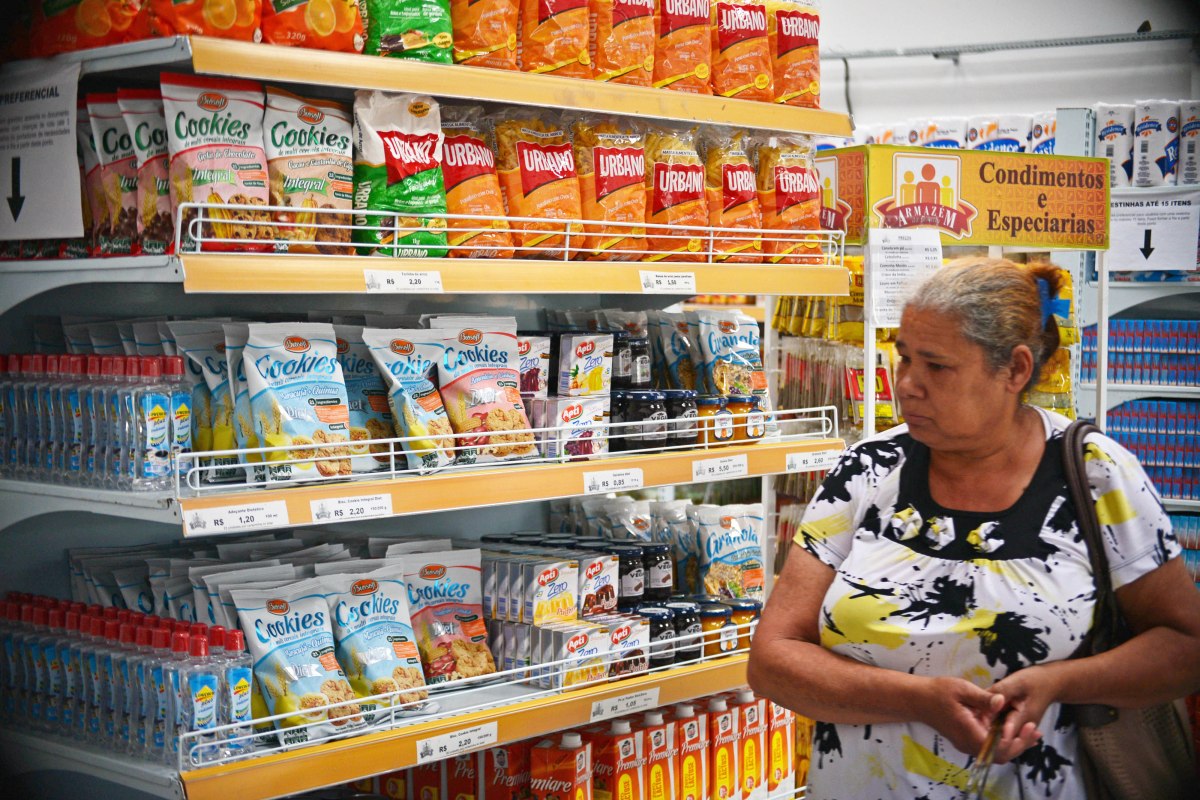 Hábitos alimentares dos brasileiros aumentam impactos na saúde e no meio ambiente